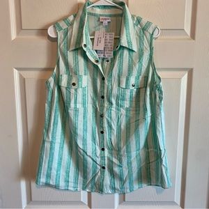 LuLaRoe | Tops | Nwt Lularoe Roxanne Snap Tank | Poshmark